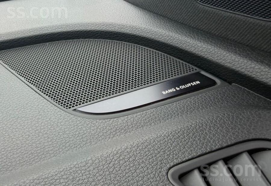 Balts Audi Q5 2020 Rīga, ar dzinēja tilpumu 2.00 L un nobraukumu 134 tūkst. km par 24800 €, foto 16 vietnē AUTOMOTO.COM.LV