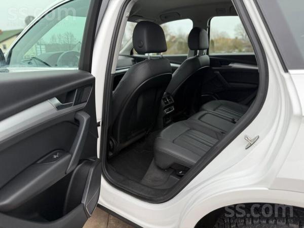 White Audi Q5 2021 in Ogre, with an engine capacity of 2.00 L and mileage of 120 thousand km for 27200 €, photo 10 on AUTOMOTO.COM.LV