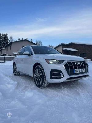 White Audi Q5 2021 in Vilnius, with an engine capacity of 1.98 L and mileage of 68 thousand km for 26300 €, photo  on AUTOMOTO.COM.LV