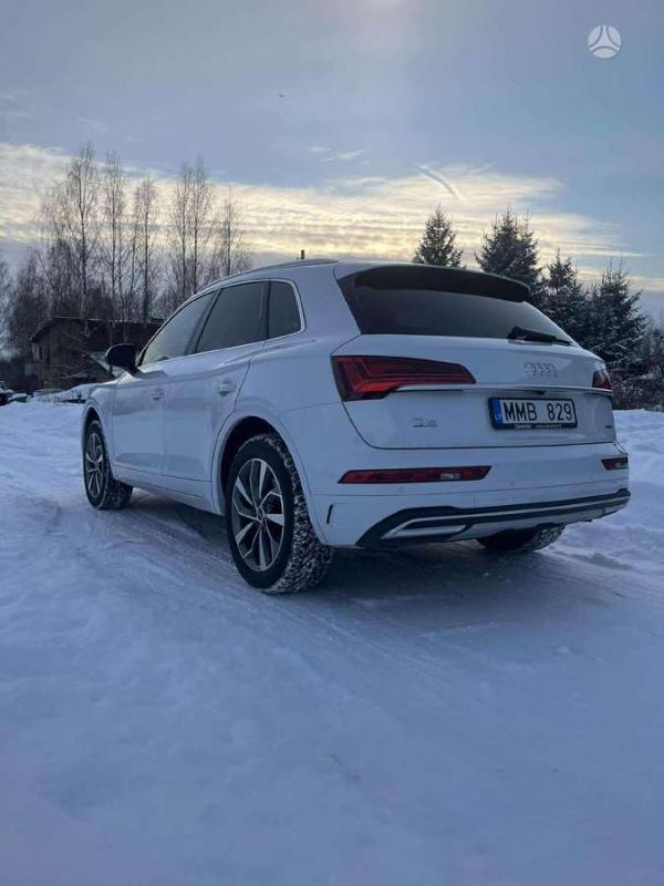 Balts Audi Q5 2021 Viļņa, ar dzinēja tilpumu 1.98 L un nobraukumu 68 tūkst. km par 26300 €, foto 3 vietnē AUTOMOTO.COM.LV