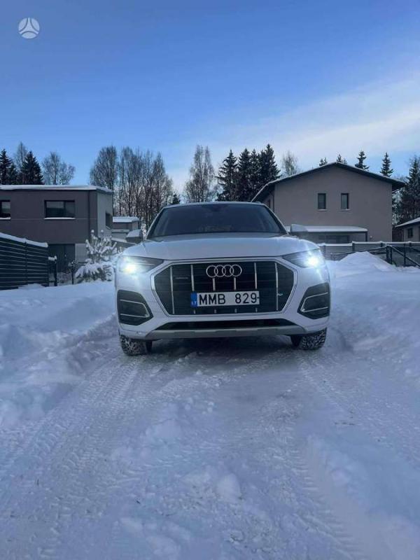 Balts Audi Q5 2021 Viļņa, ar dzinēja tilpumu 1.98 L un nobraukumu 68 tūkst. km par 26300 €, foto 6 vietnē AUTOMOTO.COM.LV