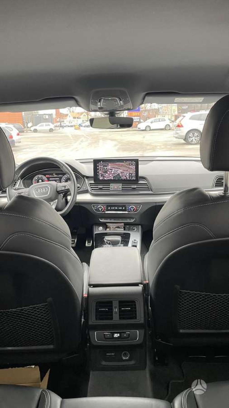 White Audi Q5 2021 in Vilnius, with an engine capacity of 1.97 L and mileage of 193 thousand km for 31500 €, photo 5 on AUTOMOTO.COM.LV