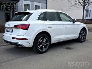 Белый Ауди Ку 5 2021 в Рига, объемом двигателя 2.00 л и пробегом 187 тыс. км за 25590 €, фото 6 на AUTOMOTO.COM.LV