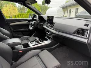 White Audi Q5 2021 in Riga, with an engine capacity of 2.00 L and mileage of 123 thousand km for 29900 €, photo 7 on AUTOMOTO.COM.LV