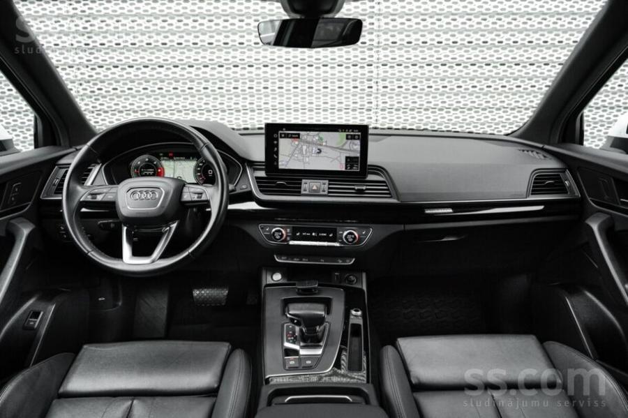 White Audi Q5 2021 in Riga, with an engine capacity of 2.00 L and mileage of 114 thousand km for 33250 €, photo 9 on AUTOMOTO.COM.LV