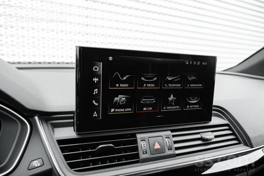 White Audi Q5 2021 in Riga, with an engine capacity of 2.00 L and mileage of 114 thousand km for 33250 €, photo 18 on AUTOMOTO.COM.LV