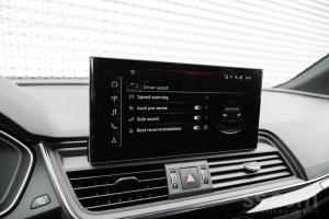 White Audi Q5 2021 in Riga, with an engine capacity of 2.00 L and mileage of 114 thousand km for 33250 €, photo 22 on AUTOMOTO.COM.LV