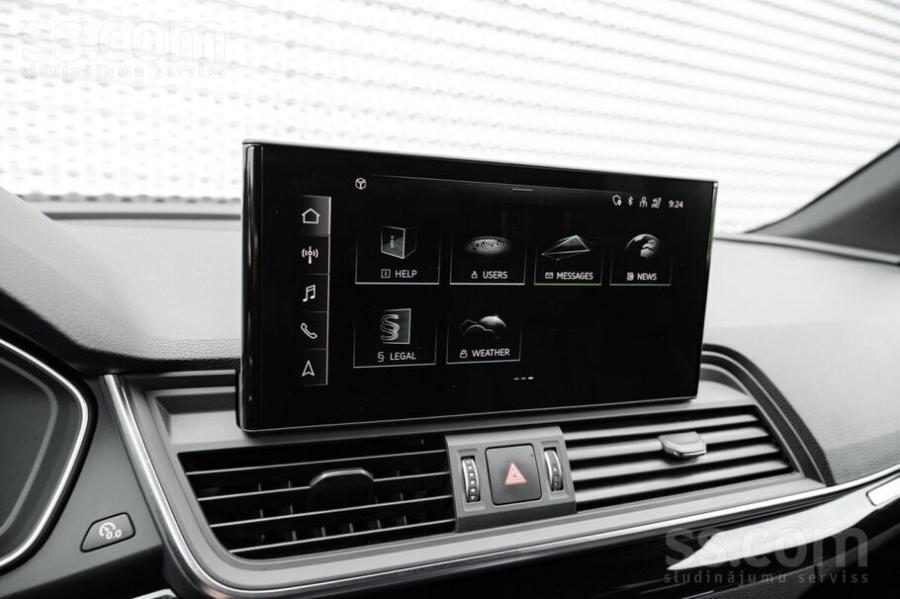 White Audi Q5 2021 in Riga, with an engine capacity of 2.00 L and mileage of 114 thousand km for 33250 €, photo 23 on AUTOMOTO.COM.LV
