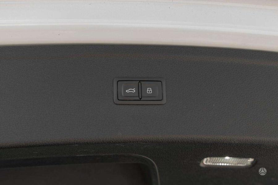 Balts Audi Q5 2021 Viļņa, ar dzinēja tilpumu 2.00 L un nobraukumu 99 tūkst. km par 34500 €, foto 21 vietnē AUTOMOTO.COM.LV