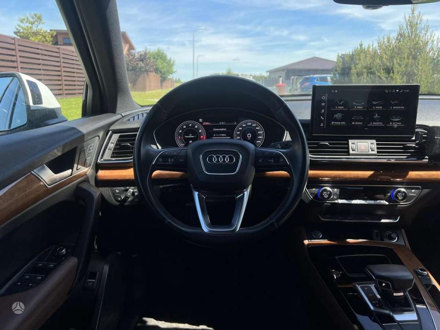 White Audi Q5 2021 in Klaipeda, with an engine capacity of 1.98 L and mileage of 68 thousand km for 22900 €, photo 12 on AUTOMOTO.COM.LV