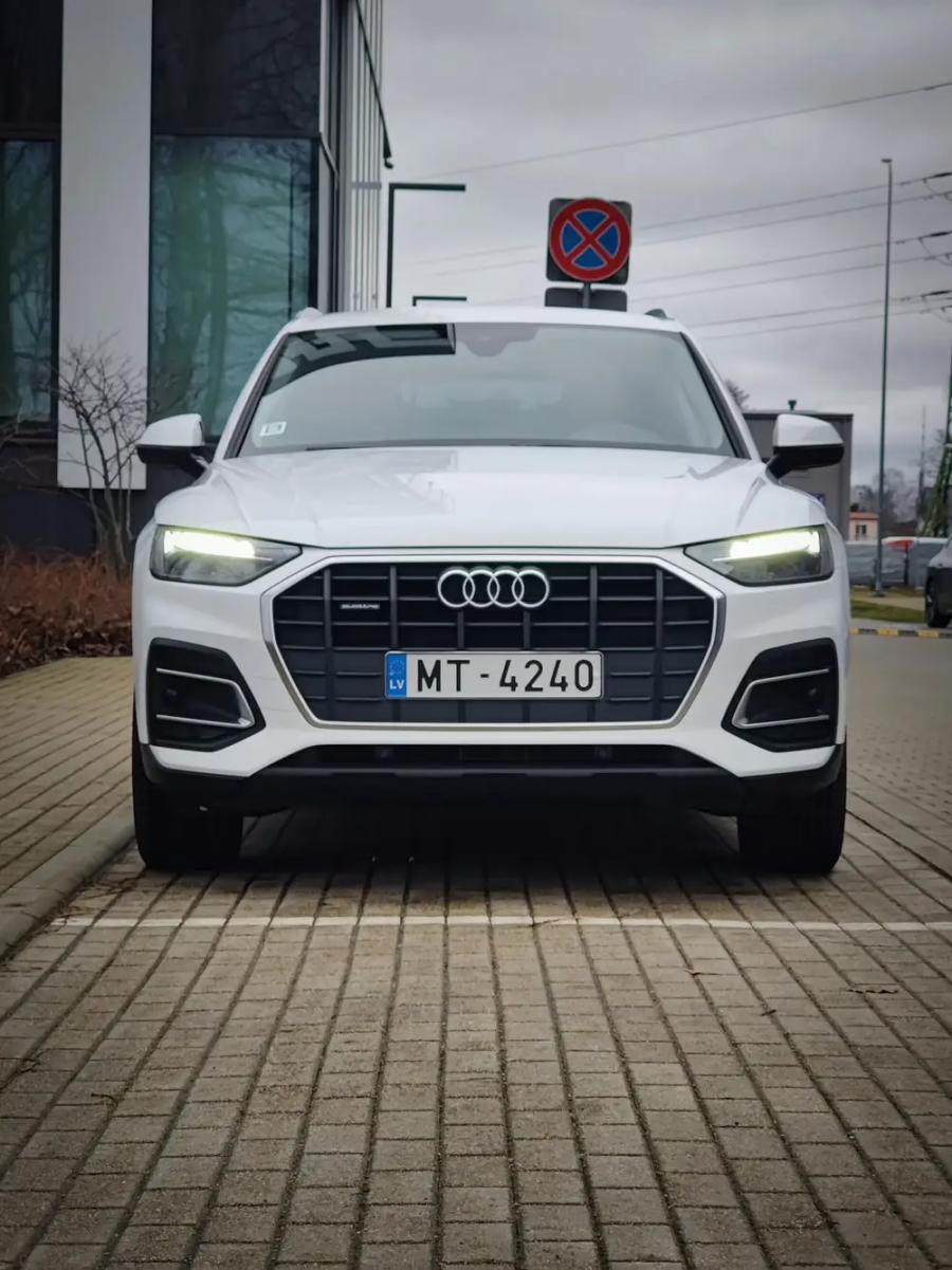 Белый Ауди Ку 5 2021 в Рига, объемом двигателя 2.00 л и пробегом 70 тыс. км за 29400 €, фото 3 на AUTOMOTO.COM.LV