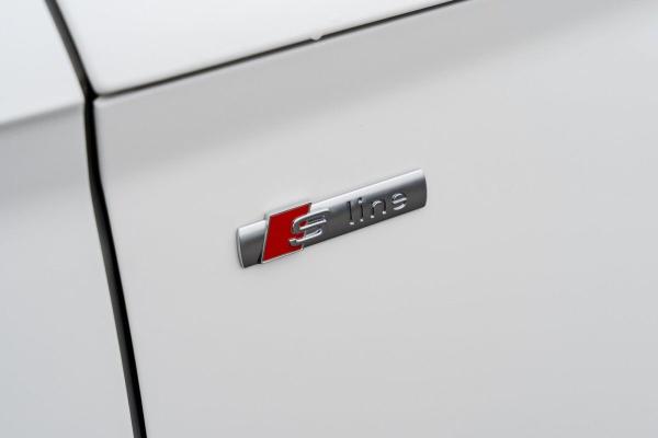 Balts Audi Q5 2021 Mārupe, ar dzinēja tilpumu 2.00 L un nobraukumu 114 tūkst. km par 33250 €, foto 6 vietnē AUTOMOTO.COM.LV
