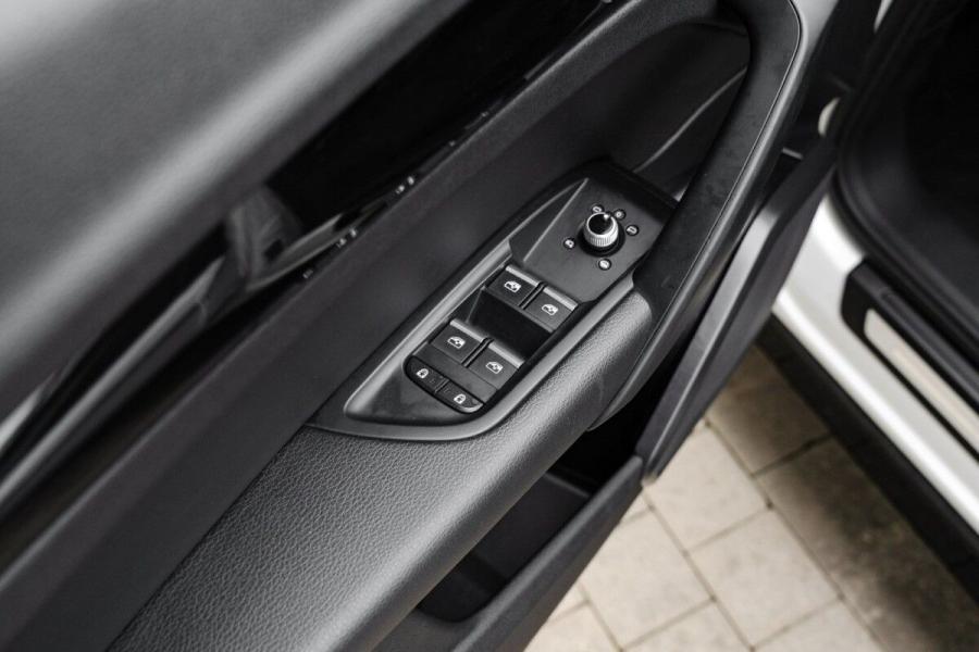 Balts Audi Q5 2021 Mārupe, ar dzinēja tilpumu 2.00 L un nobraukumu 114 tūkst. km par 33250 €, foto 10 vietnē AUTOMOTO.COM.LV