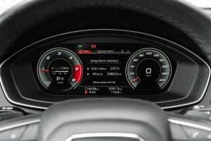 Balts Audi Q5 2021 Mārupe, ar dzinēja tilpumu 2.00 L un nobraukumu 114 tūkst. km par 33250 €, foto 16 vietnē AUTOMOTO.COM.LV