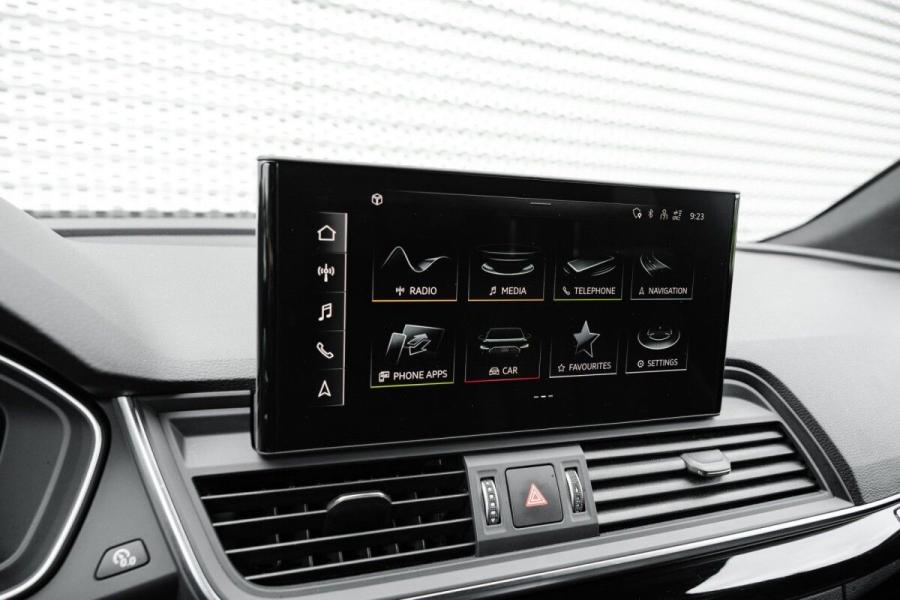 Balts Audi Q5 2021 Mārupe, ar dzinēja tilpumu 2.00 L un nobraukumu 114 tūkst. km par 33250 €, foto 18 vietnē AUTOMOTO.COM.LV