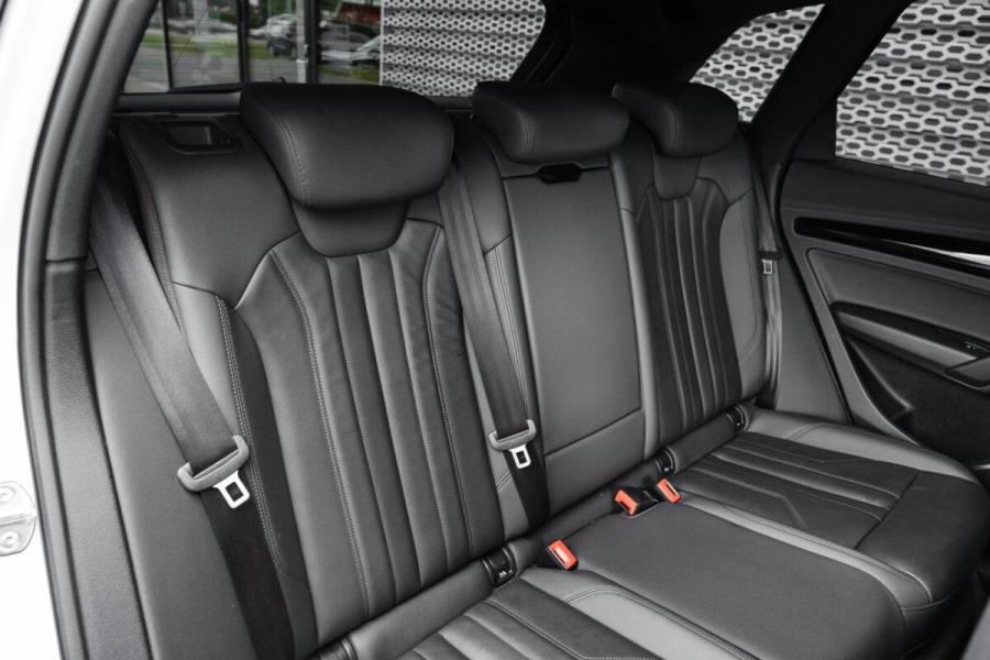 Balts Audi Q5 2021 Mārupe, ar dzinēja tilpumu 2.00 L un nobraukumu 114 tūkst. km par 33250 €, foto 29 vietnē AUTOMOTO.COM.LV