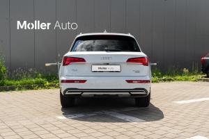 Balts Audi Q5 2021 Viļņa, ar dzinēja tilpumu 2.00 L un nobraukumu 99 tūkst. km par 34500 €, foto 6 vietnē AUTOMOTO.COM.LV