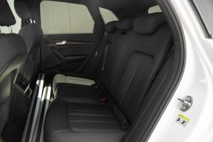 Balts Audi Q5 2021 Viļņa, ar dzinēja tilpumu 2.00 L un nobraukumu 99 tūkst. km par 34500 €, foto 12 vietnē AUTOMOTO.COM.LV