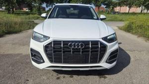 White Audi Q5 2021 in Klaipeda, with an engine capacity of 2.00 L and mileage of 102 thousand km for 19995 €, photo  on AUTOMOTO.COM.LV