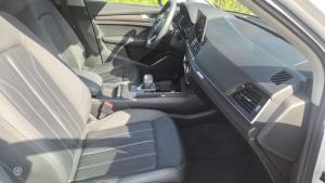 White Audi Q5 2021 in Klaipeda, with an engine capacity of 2.00 L and mileage of 102 thousand km for 19995 €, photo 11 on AUTOMOTO.COM.LV