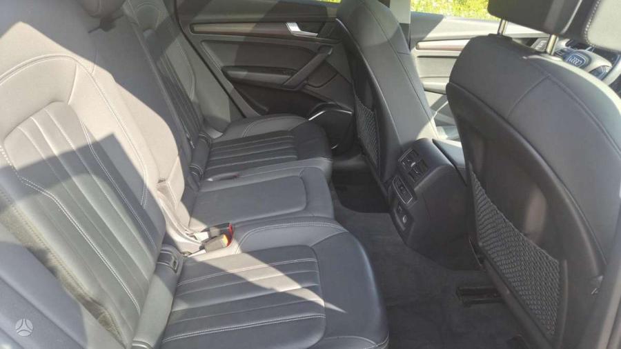 White Audi Q5 2021 in Klaipeda, with an engine capacity of 2.00 L and mileage of 102 thousand km for 19995 €, photo 16 on AUTOMOTO.COM.LV