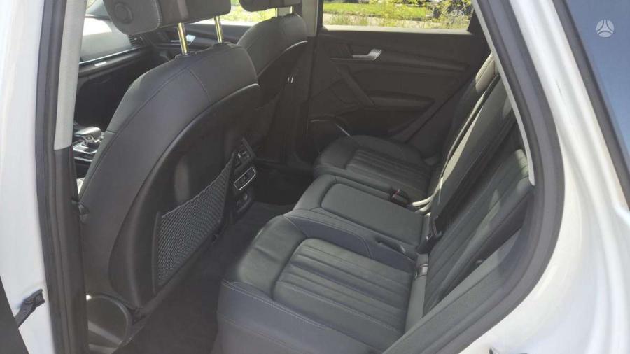 White Audi Q5 2021 in Klaipeda, with an engine capacity of 2.00 L and mileage of 102 thousand km for 19995 €, photo 20 on AUTOMOTO.COM.LV