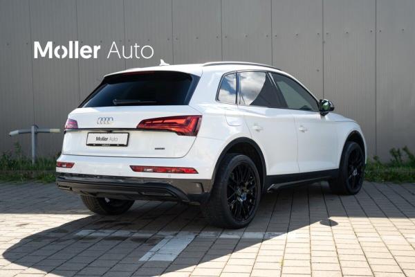 White Audi Q5 2021 in Vilnius, with an engine capacity of 2.00 L and mileage of 130 thousand km for 30750 €, photo 7 on AUTOMOTO.COM.LV