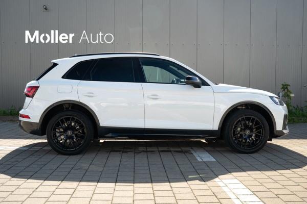 White Audi Q5 2021 in Vilnius, with an engine capacity of 2.00 L and mileage of 130 thousand km for 30750 €, photo 8 on AUTOMOTO.COM.LV