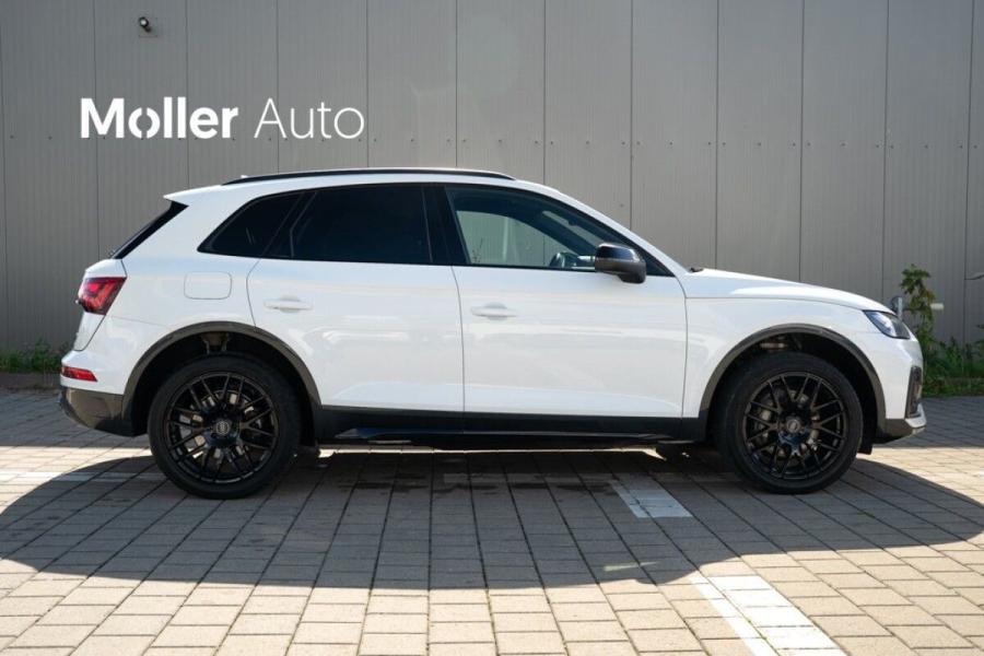 White Audi Q5 2021 in Vilnius, with an engine capacity of 2.00 L and mileage of 130 thousand km for 30750 €, photo 8 on AUTOMOTO.COM.LV