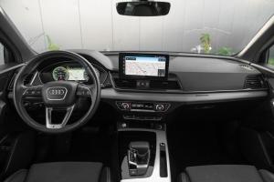White Audi Q5 2021 in Vilnius, with an engine capacity of 2.00 L and mileage of 130 thousand km for 30750 €, photo 21 on AUTOMOTO.COM.LV
