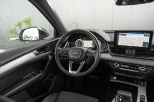 White Audi Q5 2021 in Vilnius, with an engine capacity of 2.00 L and mileage of 130 thousand km for 30750 €, photo 22 on AUTOMOTO.COM.LV
