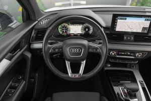 Balts Audi Q5 2021 Viļņa, ar dzinēja tilpumu 2.00 L un nobraukumu 130 tūkst. km par 30750 €, foto 23 vietnē AUTOMOTO.COM.LV