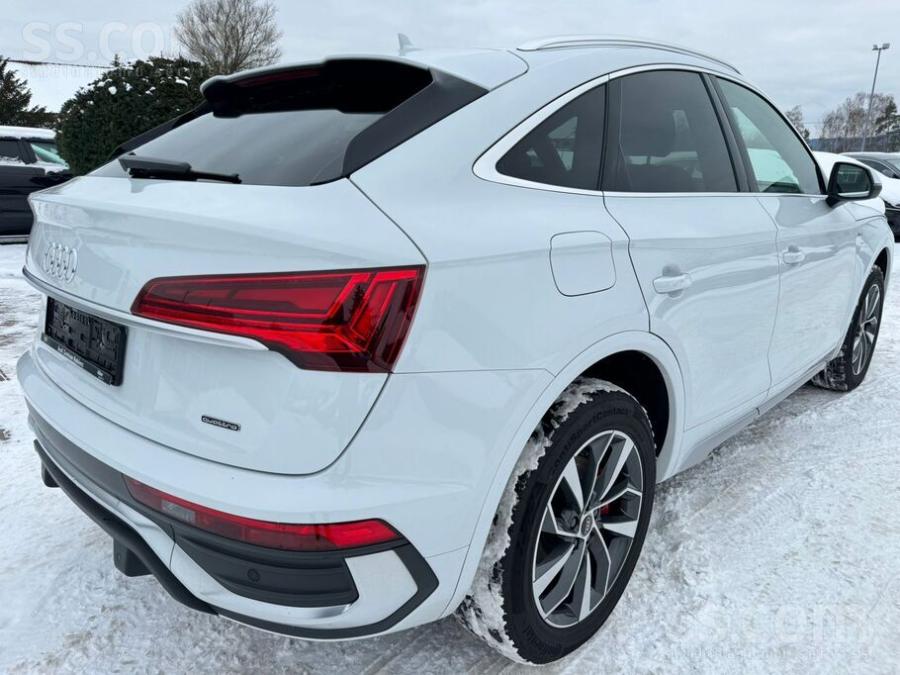 Balts Audi Q5 2022 Rīga, ar dzinēja tilpumu 2.00 L un nobraukumu 168 tūkst. km par 34900 €, foto 4 vietnē AUTOMOTO.COM.LV