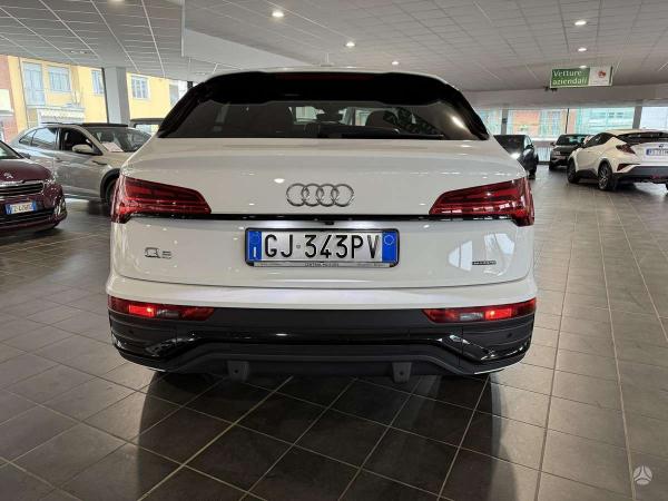 Balts Audi Q5 2022 Šauļi, ar dzinēja tilpumu 1.97 L un nobraukumu 189 tūkst. km par 32800 €, foto 6 vietnē AUTOMOTO.COM.LV