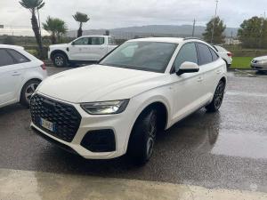 White Audi Q5 2022 in Siauliai, with an engine capacity of 2.00 L and mileage of 195 thousand km for 28500 €, photo  on AUTOMOTO.COM.LV