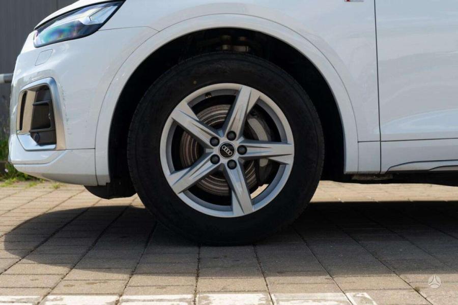 Белый Ауди Ку 5 2022 в Вильнюс, объемом двигателя 2.00 л и пробегом 43 тыс. км за 38500 €, фото 4 на AUTOMOTO.COM.LV