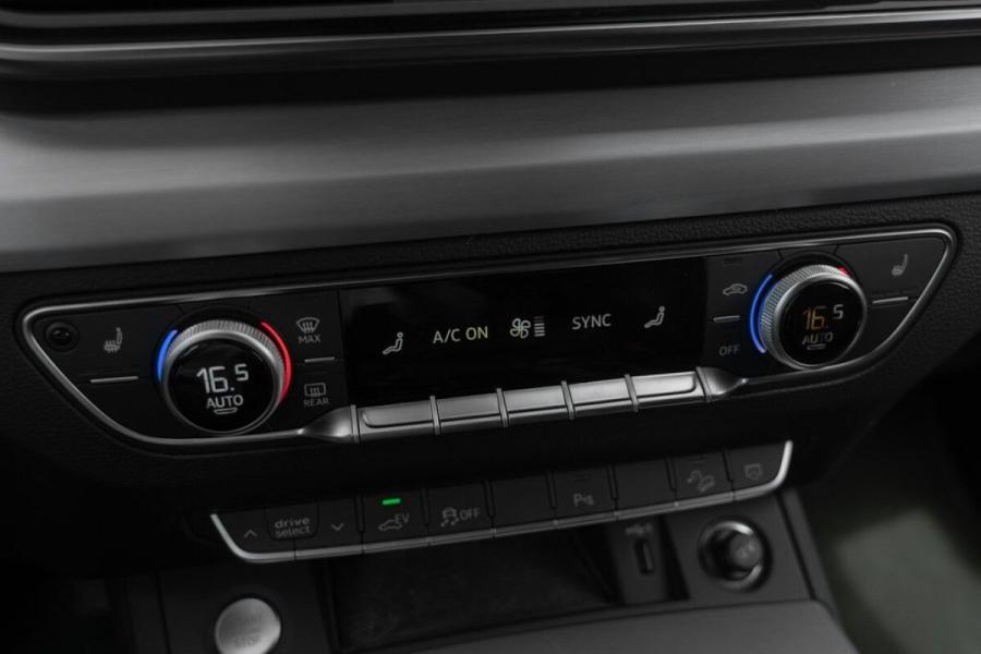 Balts Audi Q5 2022 Viļņa, ar dzinēja tilpumu 2.00 L un nobraukumu 43 tūkst. km par 38500 €, foto 15 vietnē AUTOMOTO.COM.LV