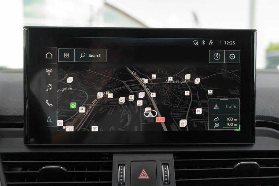 Balts Audi Q5 2022 Viļņa, ar dzinēja tilpumu 2.00 L un nobraukumu 43 tūkst. km par 38500 €, foto 22 vietnē AUTOMOTO.COM.LV