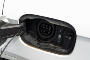 Balts Audi Q5 2022 Viļņa, ar dzinēja tilpumu 2.00 L un nobraukumu 43 tūkst. km par 38500 €, foto 26 vietnē AUTOMOTO.COM.LV
