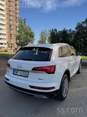 Белый Ауди Ку 5 2022 в Рига, объемом двигателя 2.00 л и пробегом 31 тыс. км за 34700 €, фото 6 на AUTOMOTO.COM.LV