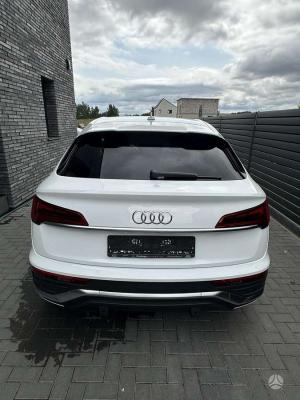 White Audi Q5 2022 in Vilnius, with an engine capacity of 1.97 L and mileage of 194 thousand km for 27990 €, photo 8 on AUTOMOTO.COM.LV