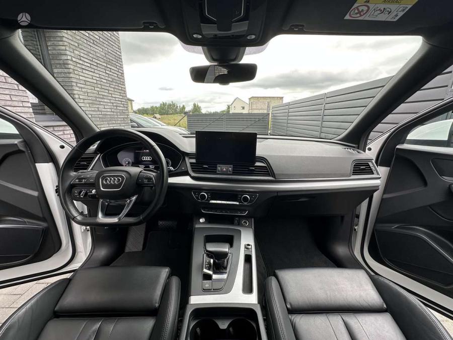 White Audi Q5 2022 in Vilnius, with an engine capacity of 1.97 L and mileage of 194 thousand km for 27990 €, photo 17 on AUTOMOTO.COM.LV