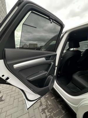 White Audi Q5 2022 in Vilnius, with an engine capacity of 1.97 L and mileage of 194 thousand km for 27990 €, photo 22 on AUTOMOTO.COM.LV