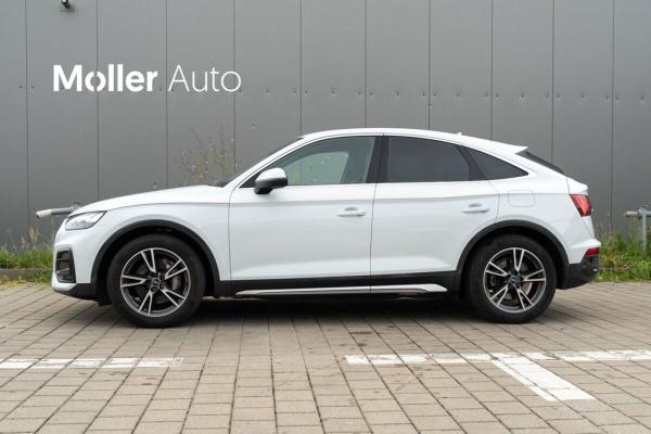 White Audi Q5 2022 in Vilnius, with an engine capacity of 2.00 L and mileage of 92 thousand km for 34800 €, photo 3 on AUTOMOTO.COM.LV