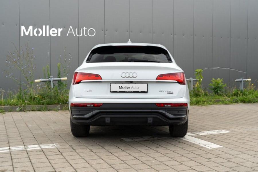 Balts Audi Q5 2022 Viļņa, ar dzinēja tilpumu 2.00 L un nobraukumu 92 tūkst. km par 34800 €, foto 6 vietnē AUTOMOTO.COM.LV