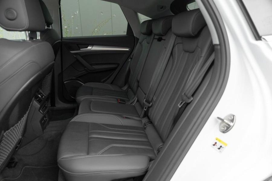 Balts Audi Q5 2022 Viļņa, ar dzinēja tilpumu 2.00 L un nobraukumu 92 tūkst. km par 34800 €, foto 10 vietnē AUTOMOTO.COM.LV