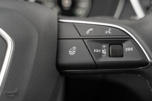 Balts Audi Q5 2022 Viļņa, ar dzinēja tilpumu 2.00 L un nobraukumu 92 tūkst. km par 34800 €, foto 23 vietnē AUTOMOTO.COM.LV