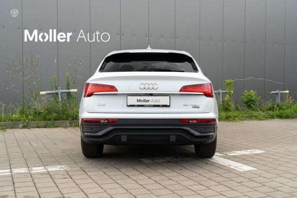 White Audi Q5 2022 in Vilnius, with an engine capacity of 2.00 L and mileage of 92 thousand km for 34800 €, photo 5 on AUTOMOTO.COM.LV