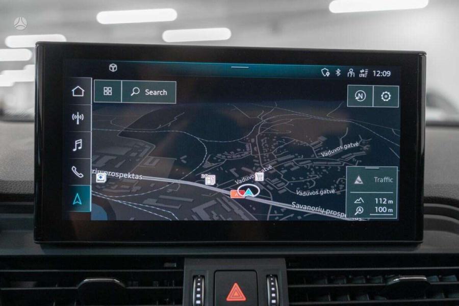 Balts Audi Q5 2022 Viļņa, ar dzinēja tilpumu 2.00 L un nobraukumu 142 tūkst. km par 28400 €, foto 16 vietnē AUTOMOTO.COM.LV
