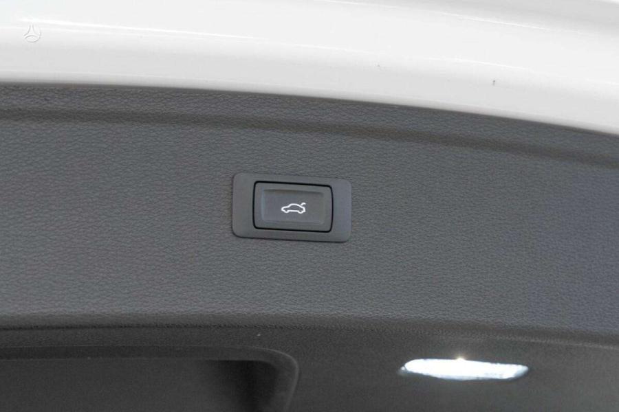 Balts Audi Q5 2022 Viļņa, ar dzinēja tilpumu 2.00 L un nobraukumu 142 tūkst. km par 28400 €, foto 22 vietnē AUTOMOTO.COM.LV